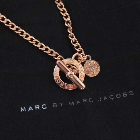 Marc By Marc Jacobs | Jewelry | Nwt Marc Jacobs Gold Toggle Logo Lock ...